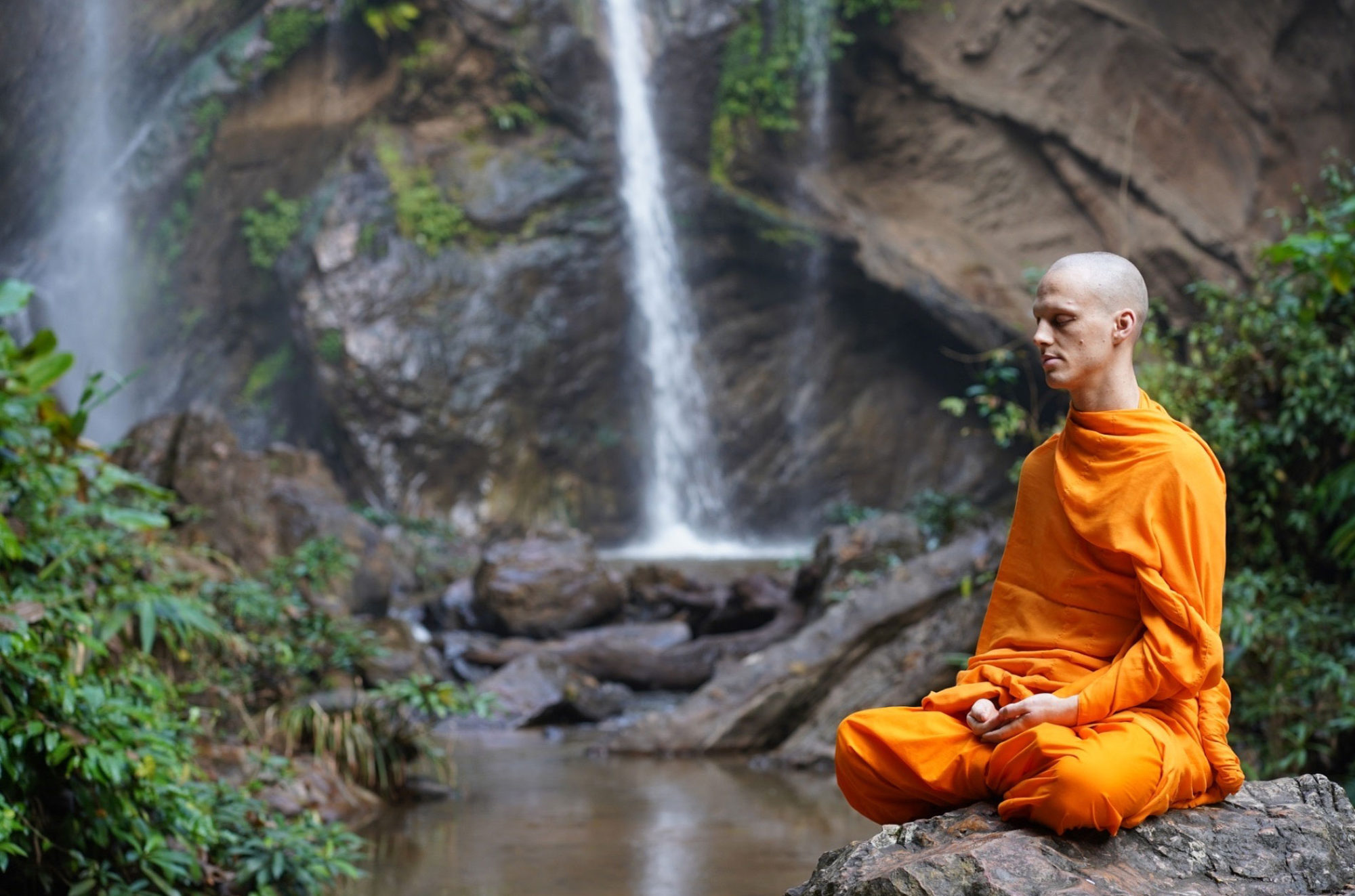 Become A Monk – @ Pa Pae Meditation Retreat